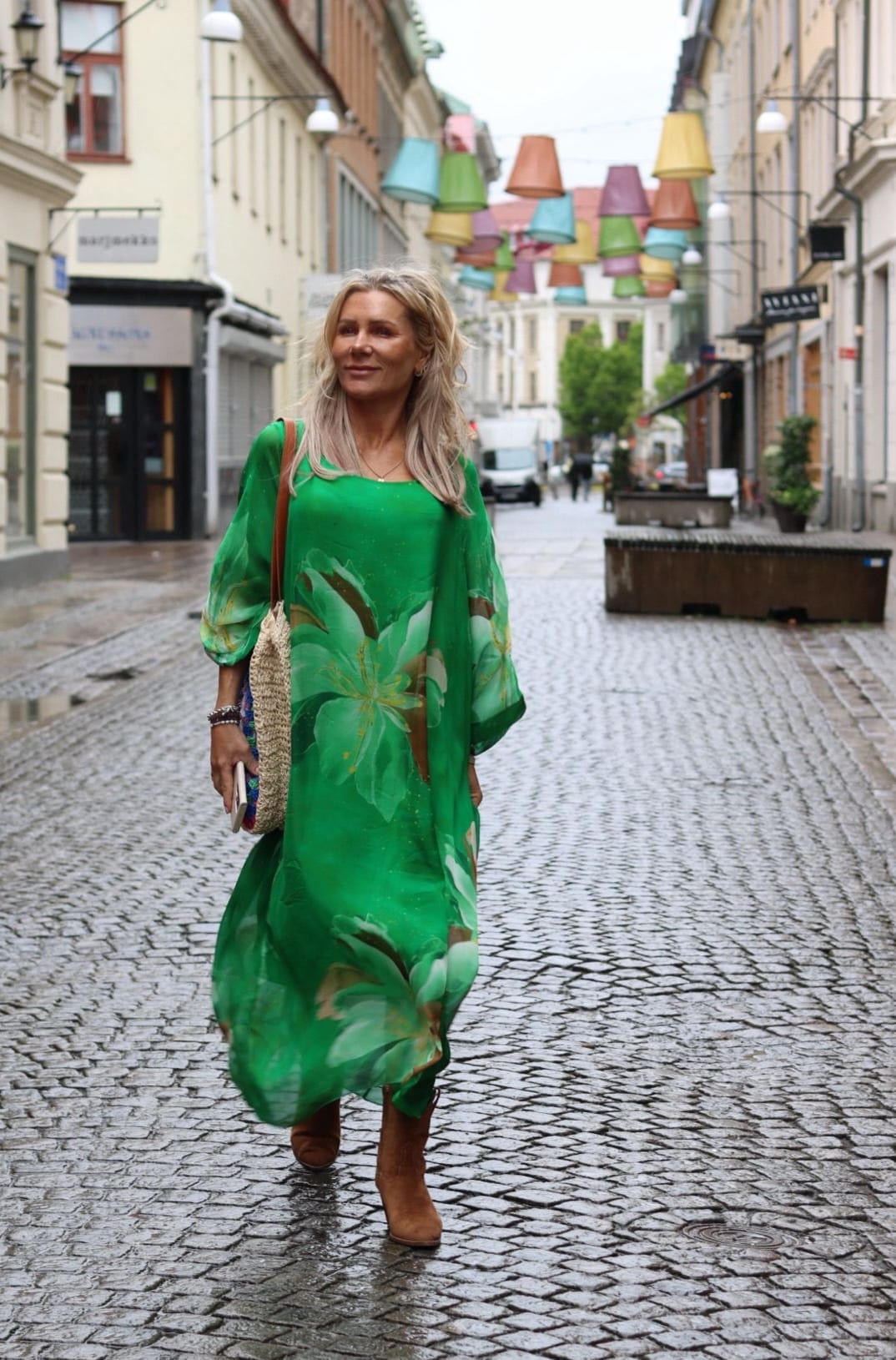 Yolanda - Silkesklänning - Flower - Grön - Fanny Michel